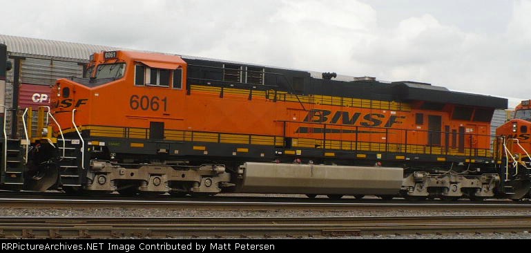 BNSF 6061